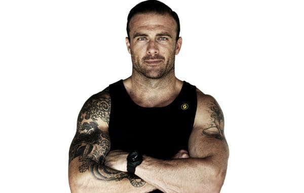 Travelling and staying fit with Commando Steve – Karryon
