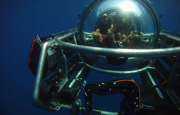 Cruise ships are boring? Nah, not this one... – Karryon