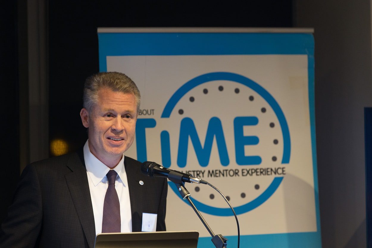 BIG NEWS: John Veitch Is Leaving The Travel Industry – Karryon