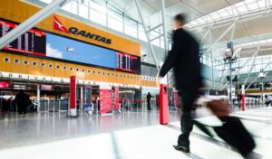 NO CHECK-IN COUNTERS: Qantas switches to self check-in at Sydney Int'l ...