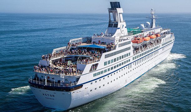 CHRISTMAS BASH AT SEA: Go inside Bicton Travel's big holiday party ...