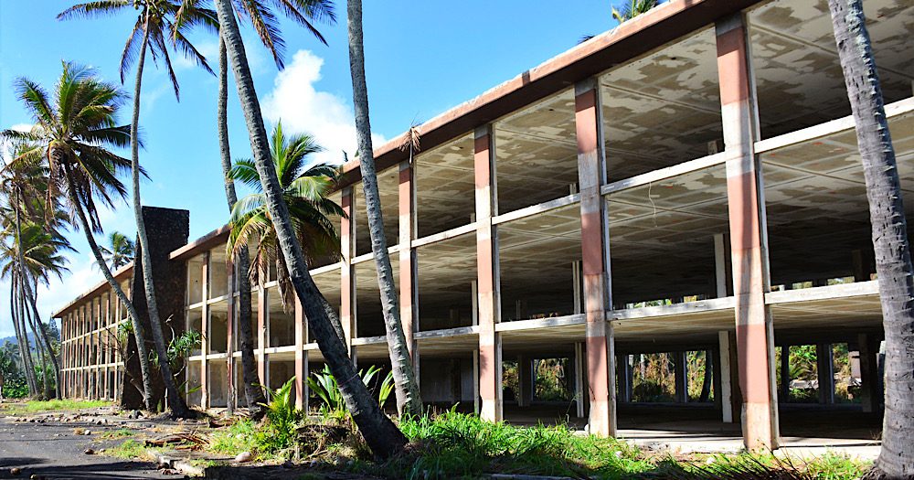 Hawaiian hotel where Elvis’ character married to be rebuilt – Karryon