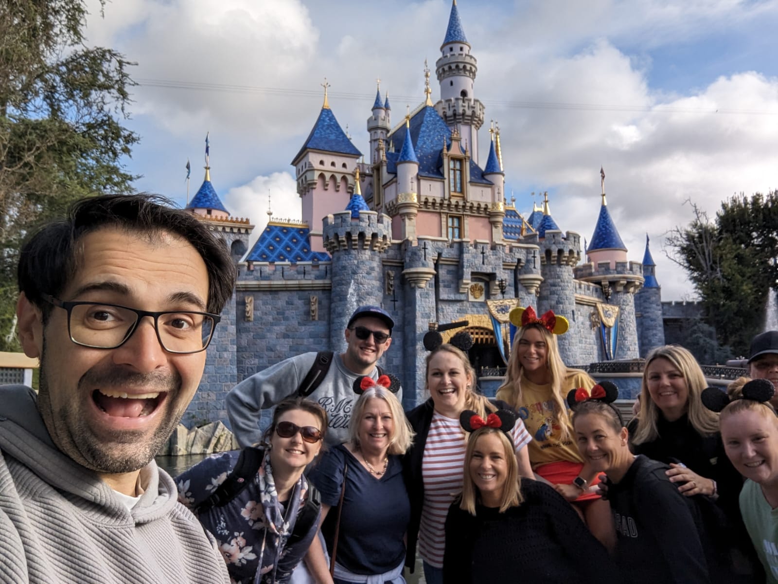 Cover-More treats Aussie incentive winners to Disney trip